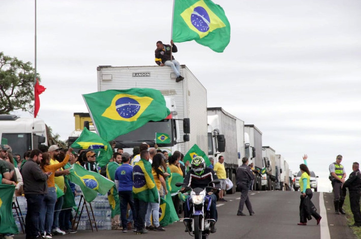 PRF diz ao Supremo ter identificado e multado 40 pessoas e 10 empresas ...