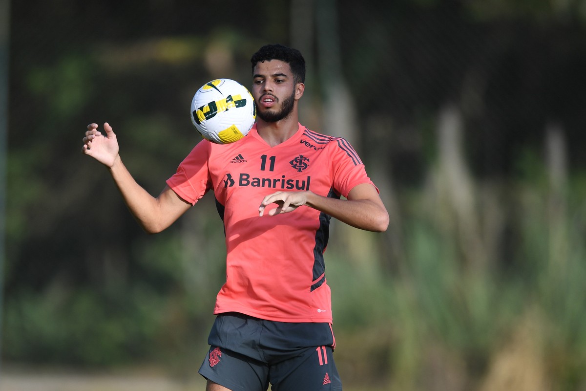 Inter projeta conversas com Mano Menezes para avaliar futuro do ...