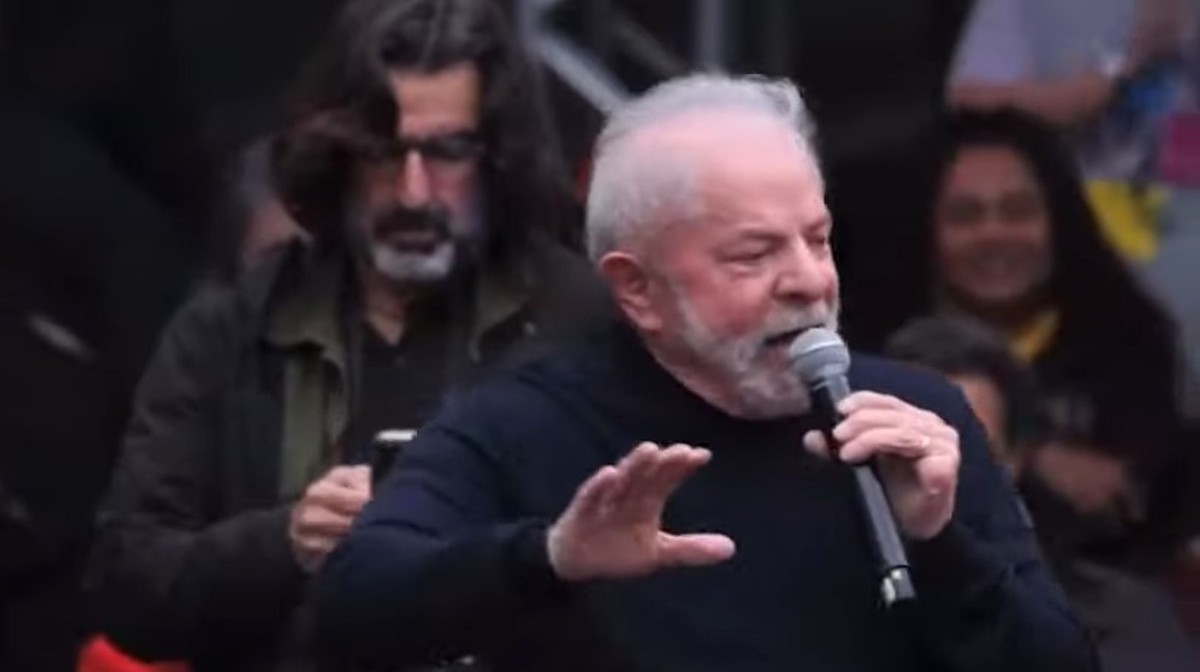 Com aumento da rejeição entre evangélicos, Lula cria novas páginas ...