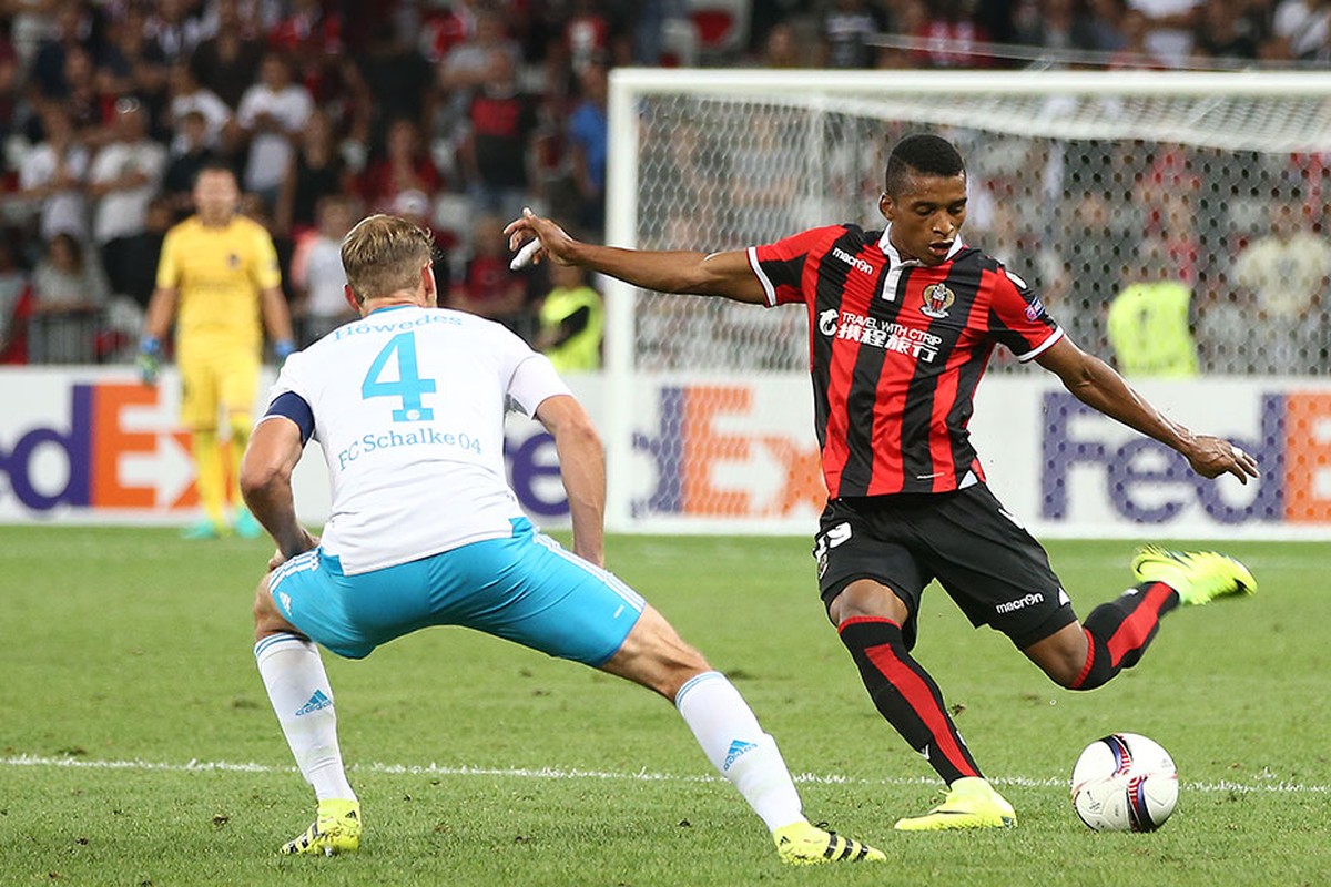 Nice aceita proposta, e Dalbert viaja nesta semana para assinar com a ...