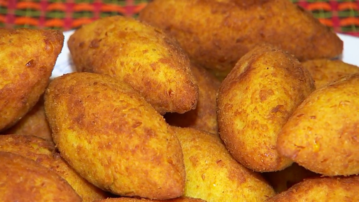 Receita Nosso Campo: aprenda a fazer bolinho de milho | Nosso Campo | G1