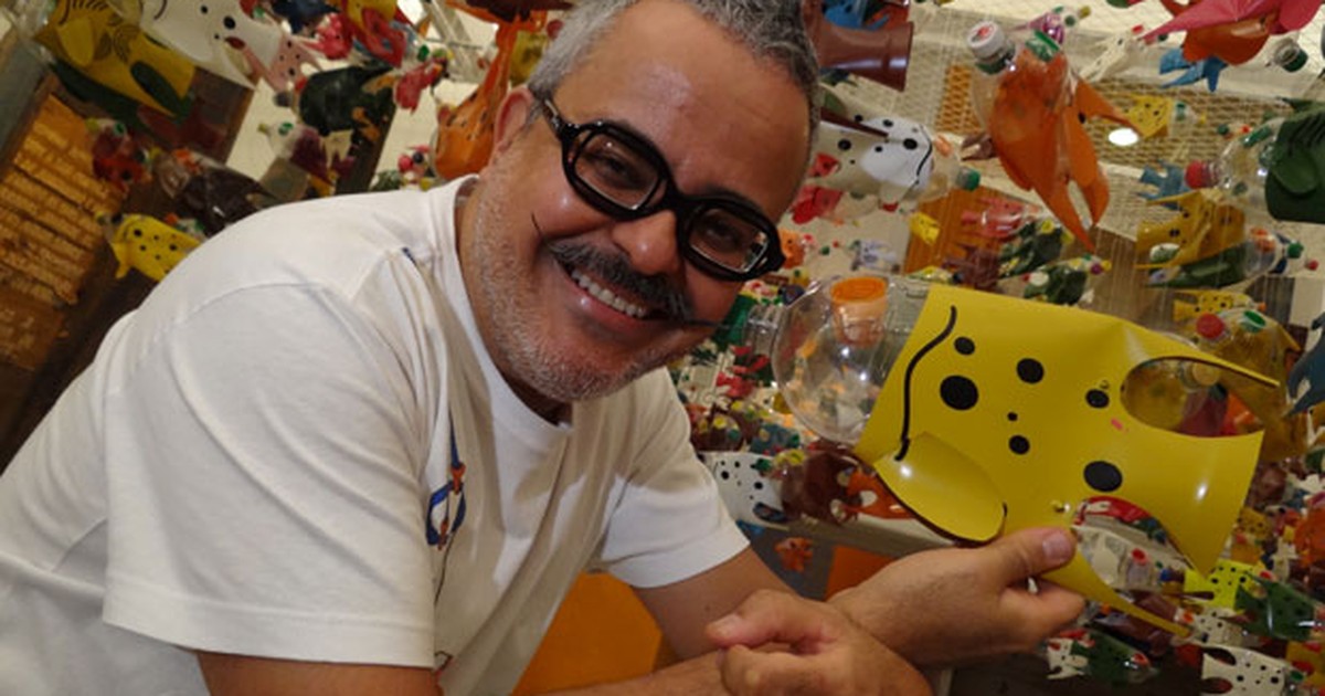 G1 - Em mostra, Ronaldo Fraga brinca com imaginário do Rio São ...