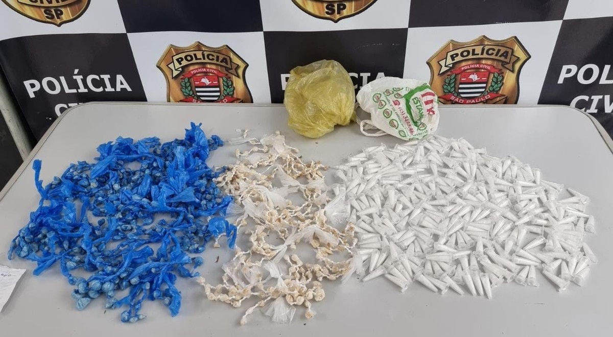 Polícia Civil flagra e apreende menor vendendo drogas em Peruíbe, SP ...