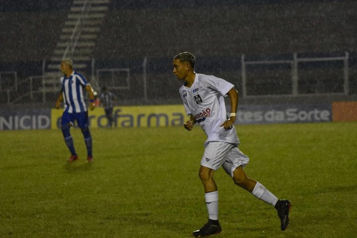 Avaí perde para Ceilândia na estreia das equipes na Copinha | futebol | ge