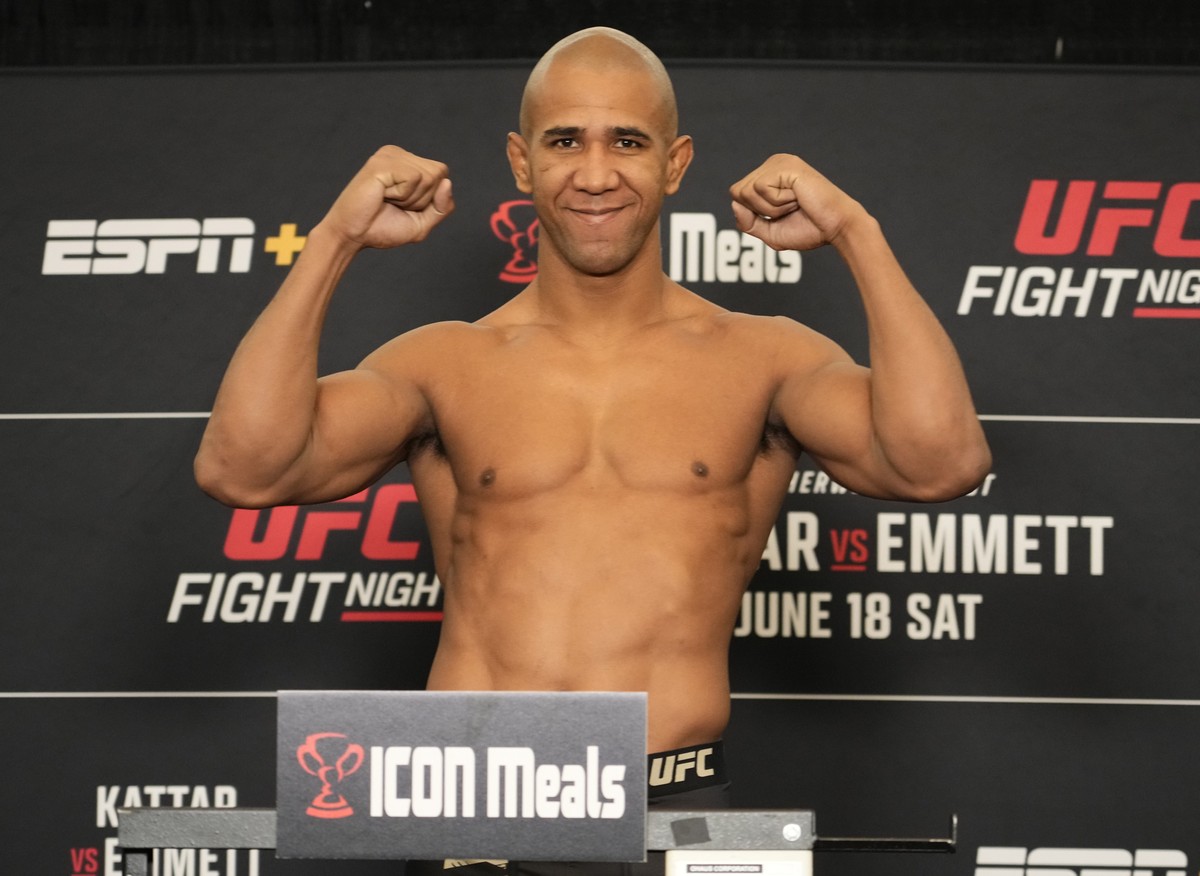 UFC: Gregory Robocop quer aproveitar vitrine em duelo contra Njokuani ...