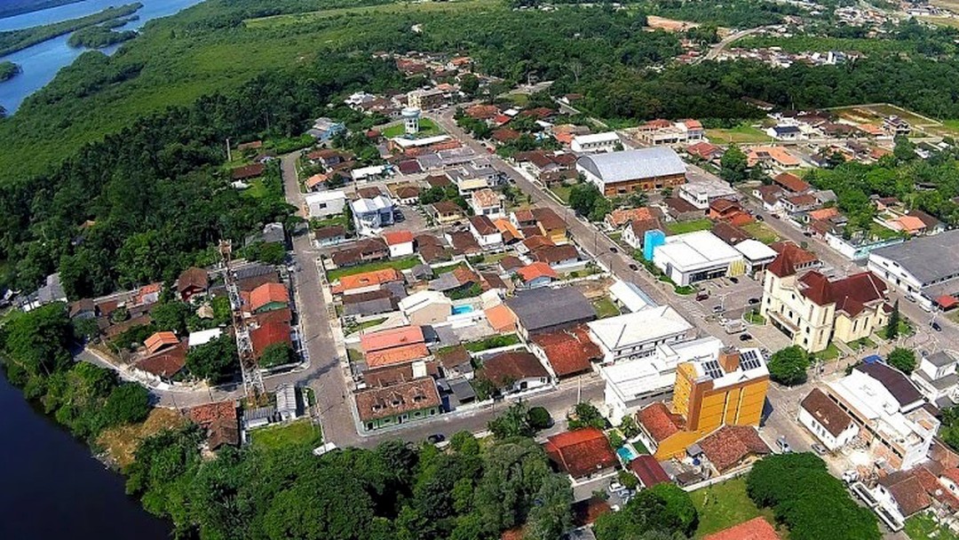 Schroeder | Cidade | G1