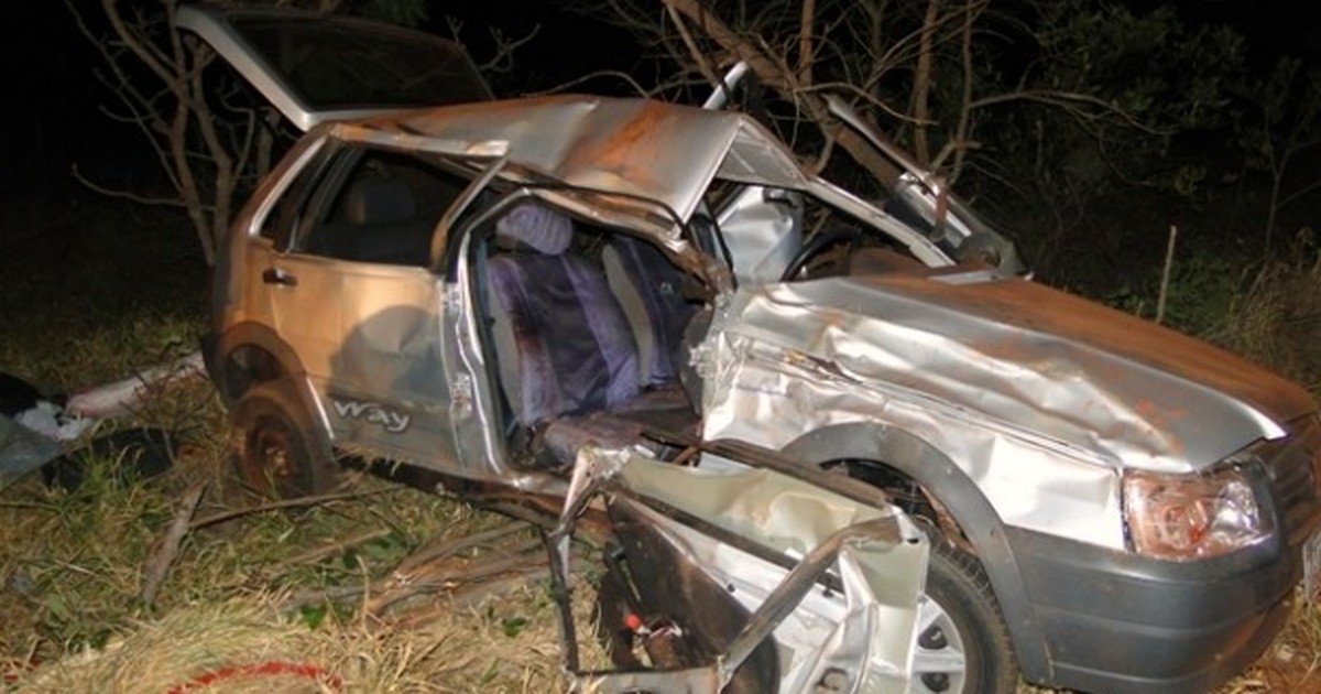 G1 - Acidente deixa uma pessoa morta e quatro feridas em rodovia de MS ...