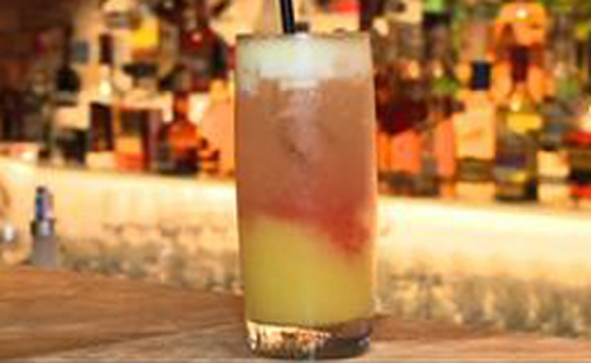 Mango Berry Collins | Drinks e Bebidas | Receitas