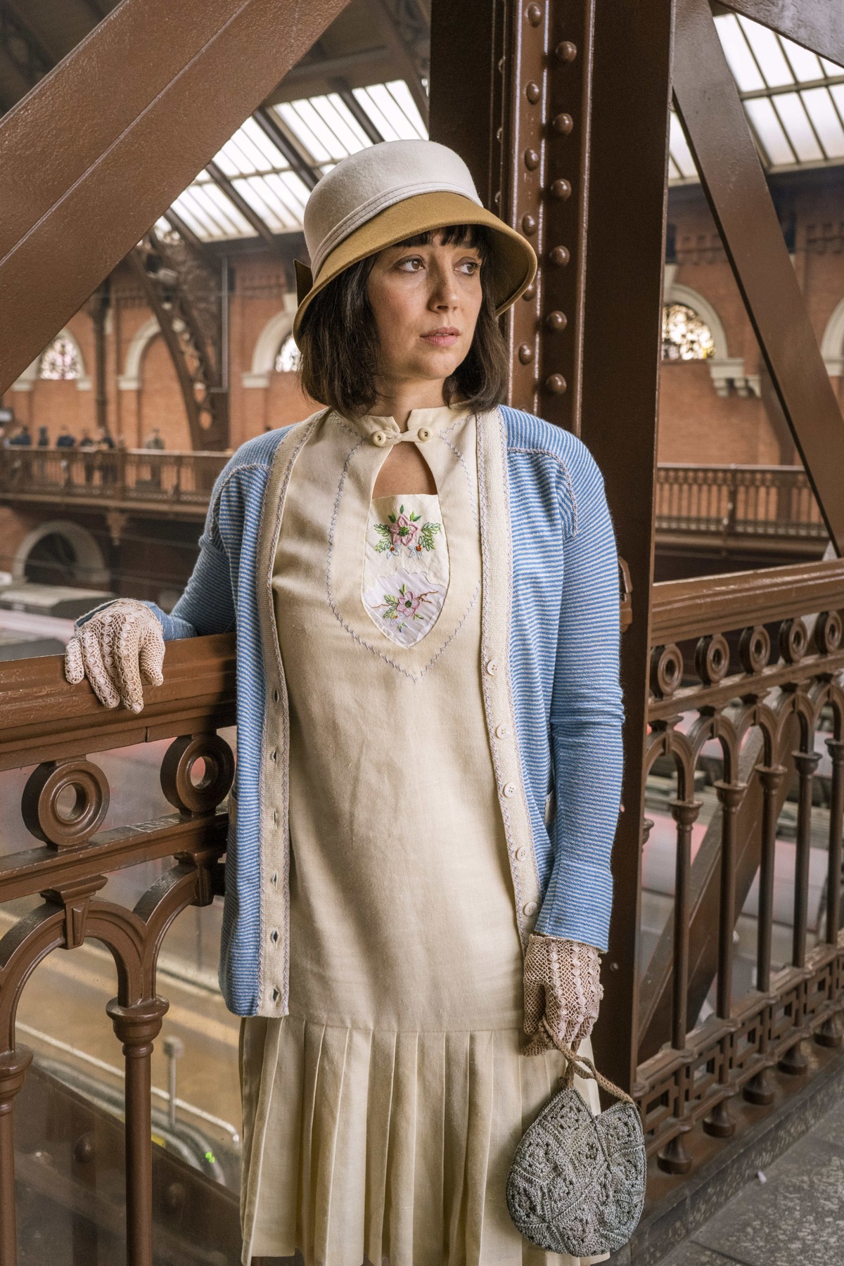 Simone Spoladore retorna à Globo, após 13 anos, em 'Éramos Seis ...