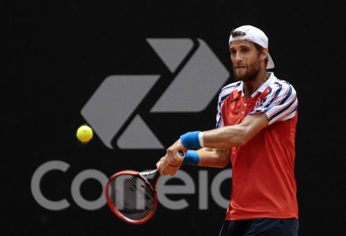 Instável, Bellucci perde match point, leva a virada e cai na estreia em SP Instável, Bellucci perde match point, leva a virada e cai na estreia em SP