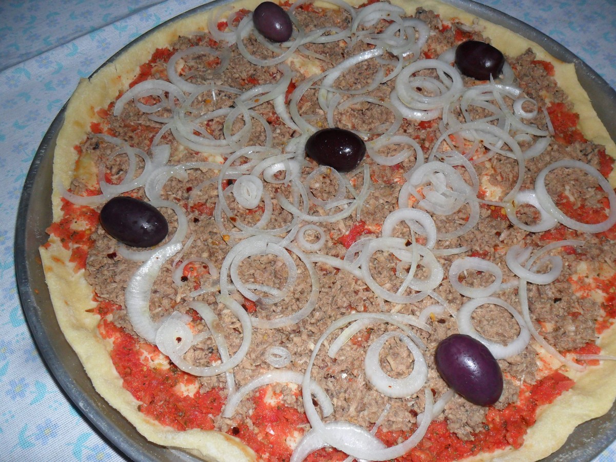 Pizza de Atum | Pizzas | Receitas