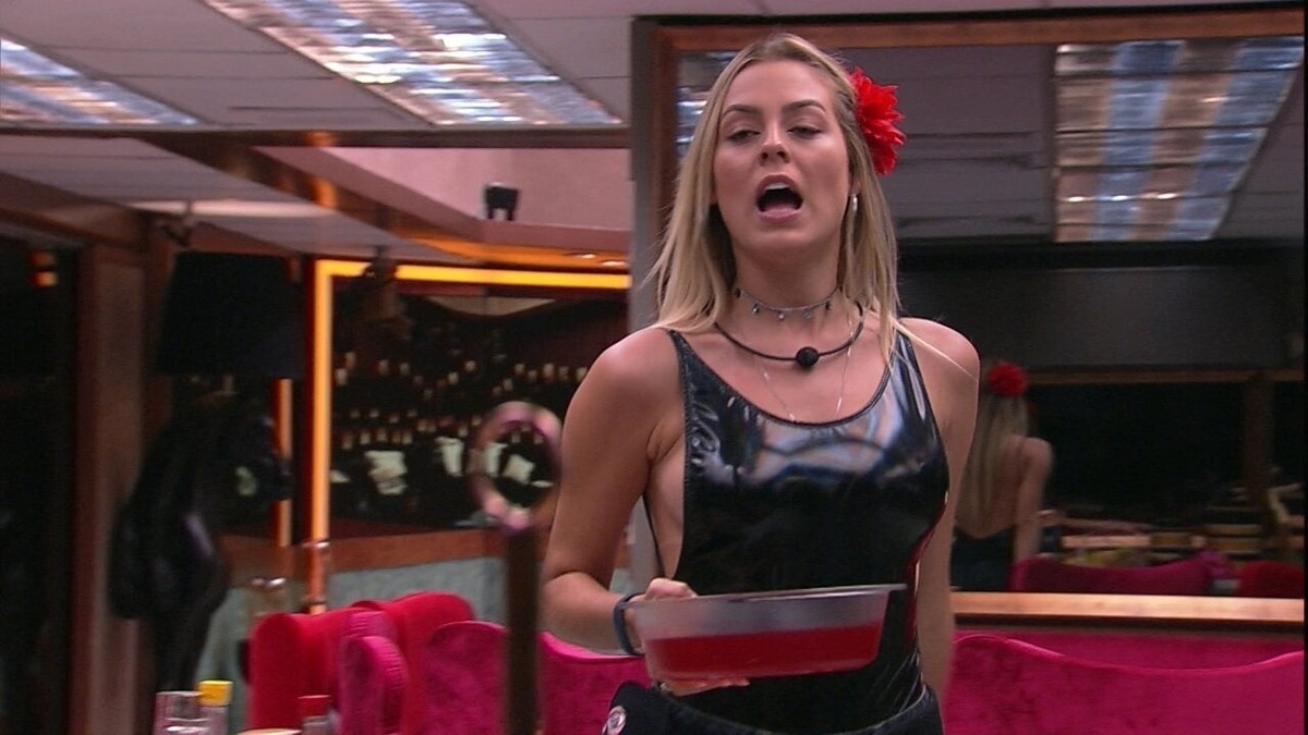 Isabella diz para Maycon: 'Você não admite que mudou comigo' | casa bbb ...