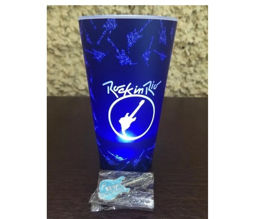 De pulseiras usadas a brindes e até relíquias: veja artigos do Rock in ...