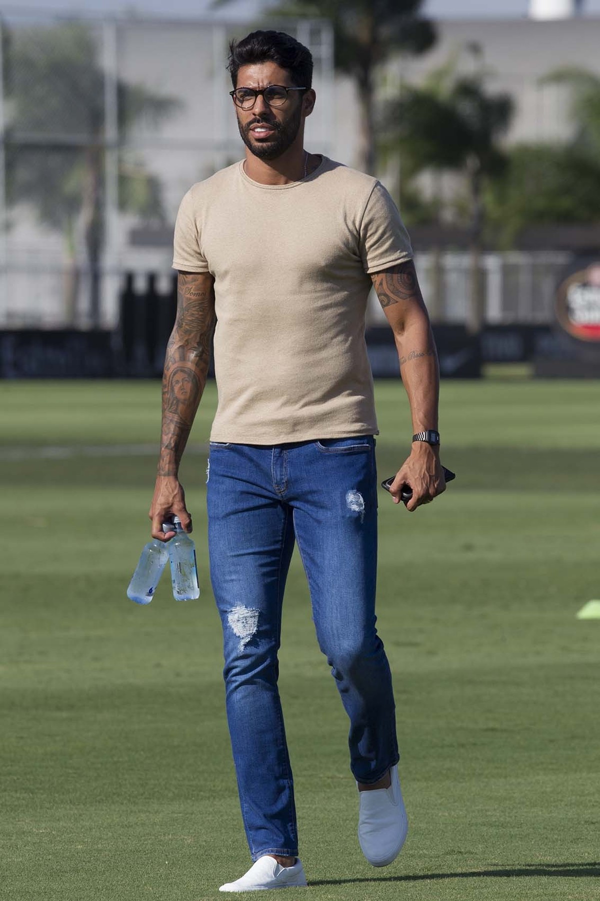 Vilson Menezes, ex-zagueiro e ex-gerente do Corinthians, é anunciado ...