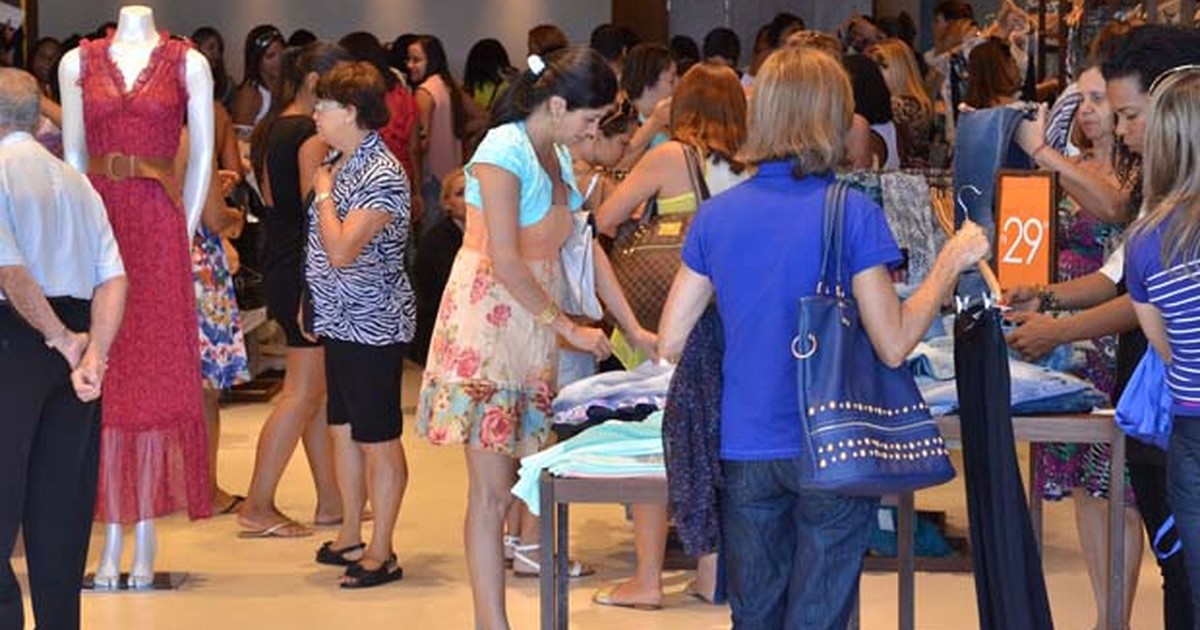 G1 - Primeiro outlet de grifes da Bahia é inaugurado com grande ...