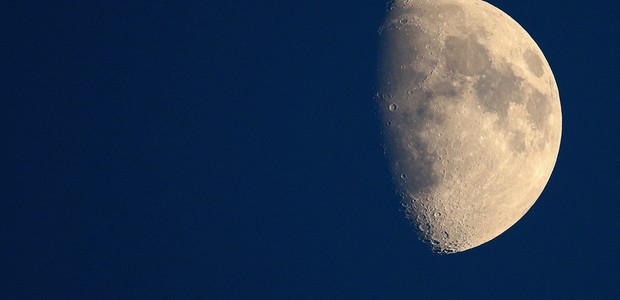 NASA faz votação online para escolher a foto mais bonita da lua - Época ...