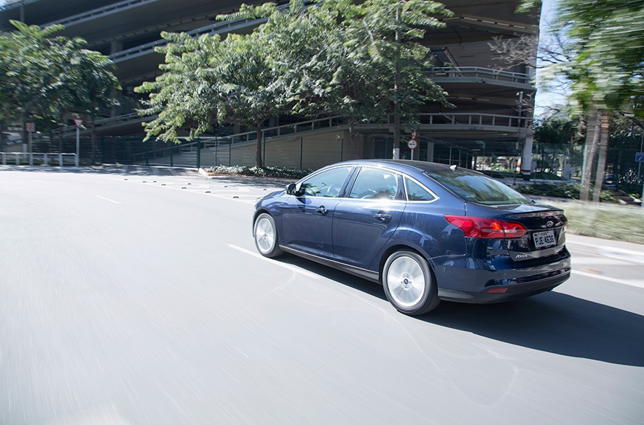 Avaliação: Ford Focus Fastback 2.0 Titanium | Testes | autoesporte