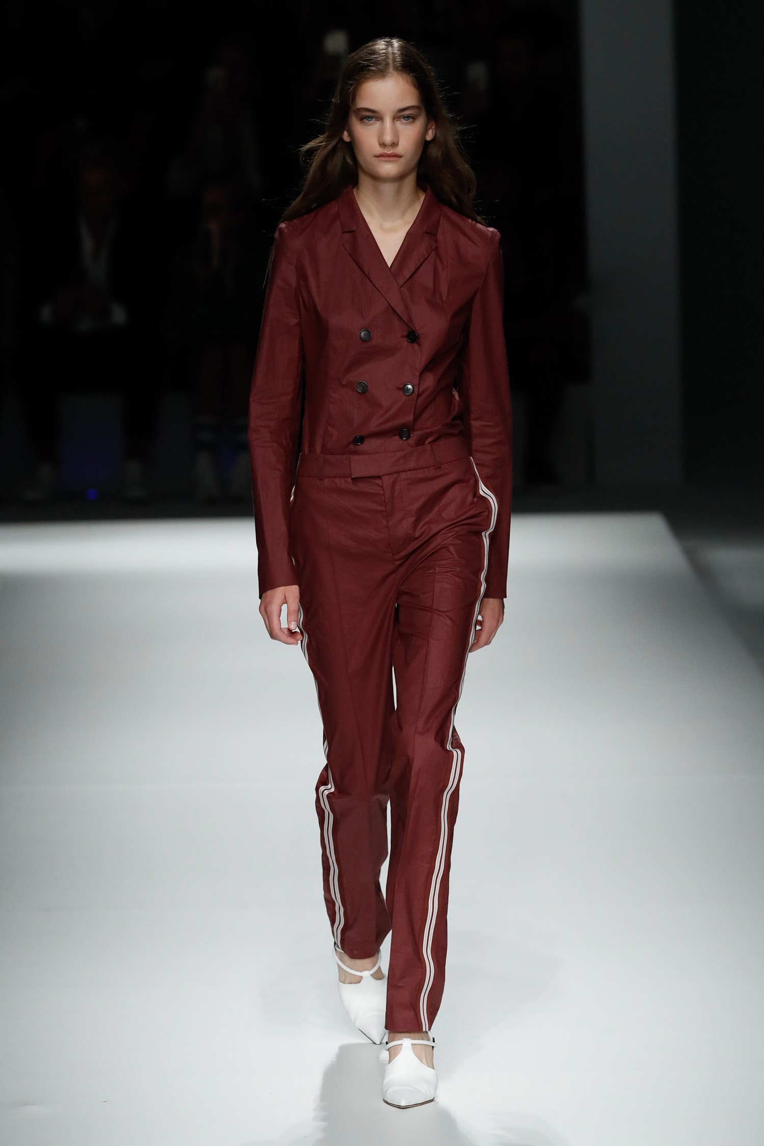 BOSS | Verão 2019 | Nova York | Desfiles | Vogue