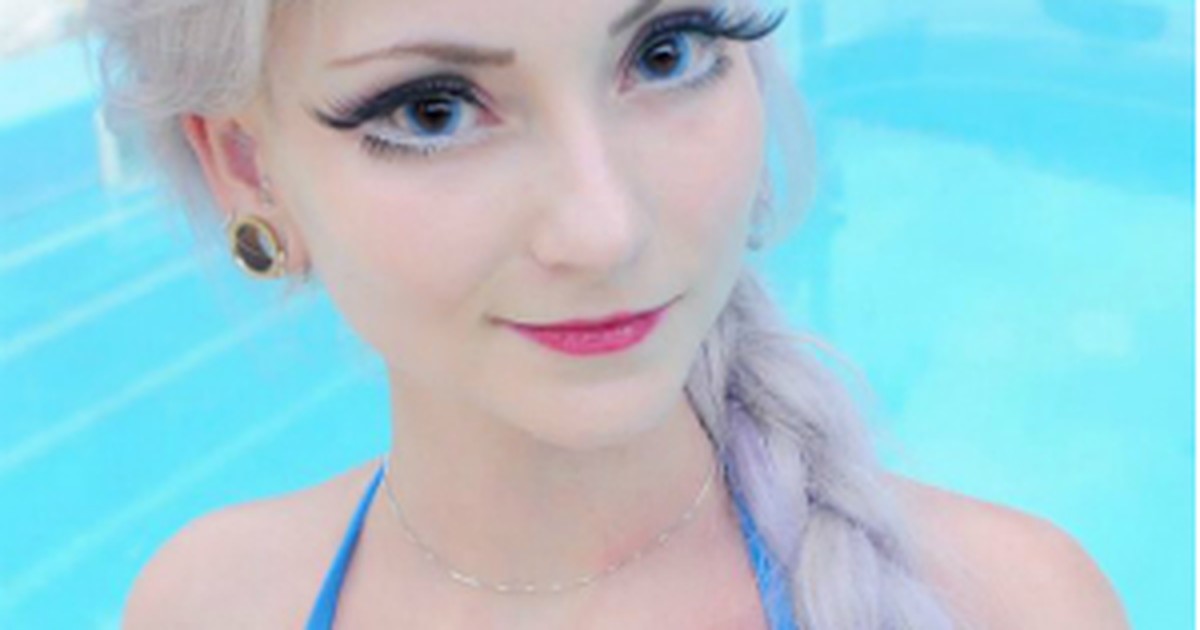 G1 - Catarinense com 'rosto de boneca' faz sucesso como a Elsa de ...