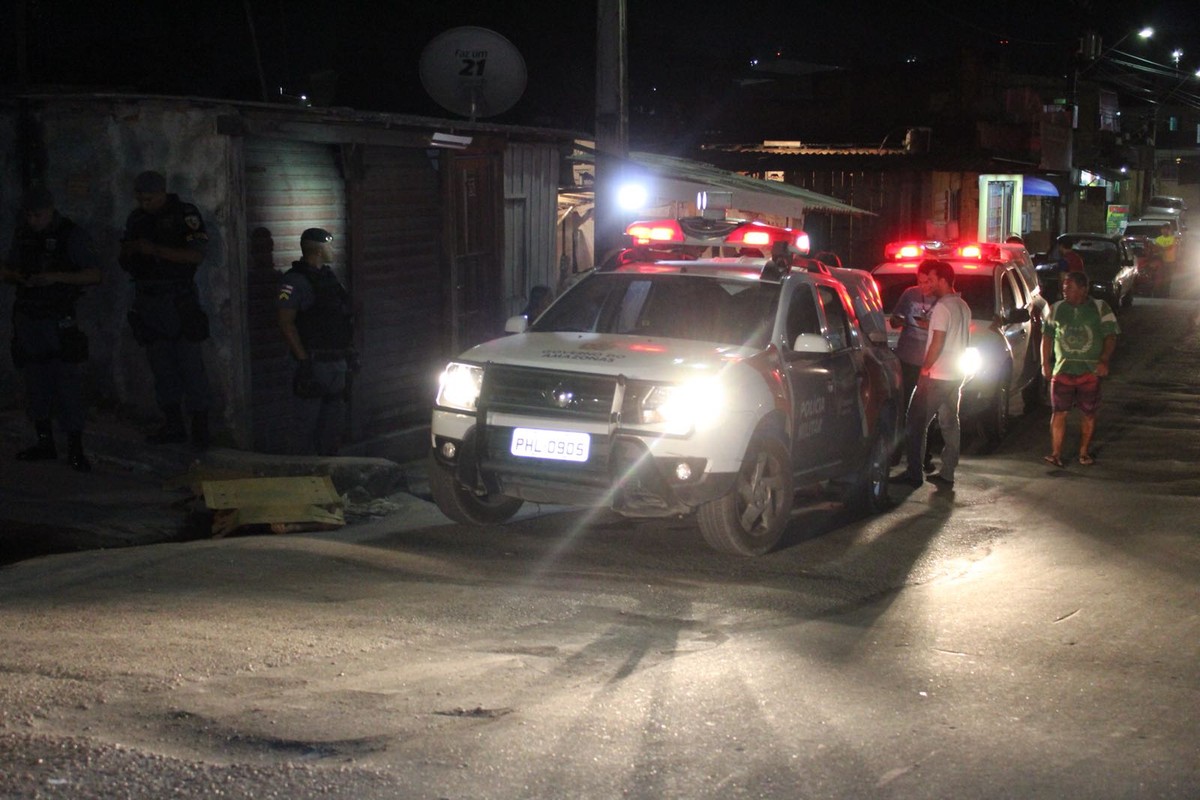 Vítima De Assalto é Morta A Tiros Na Zona Leste De Manaus Amazonas G1