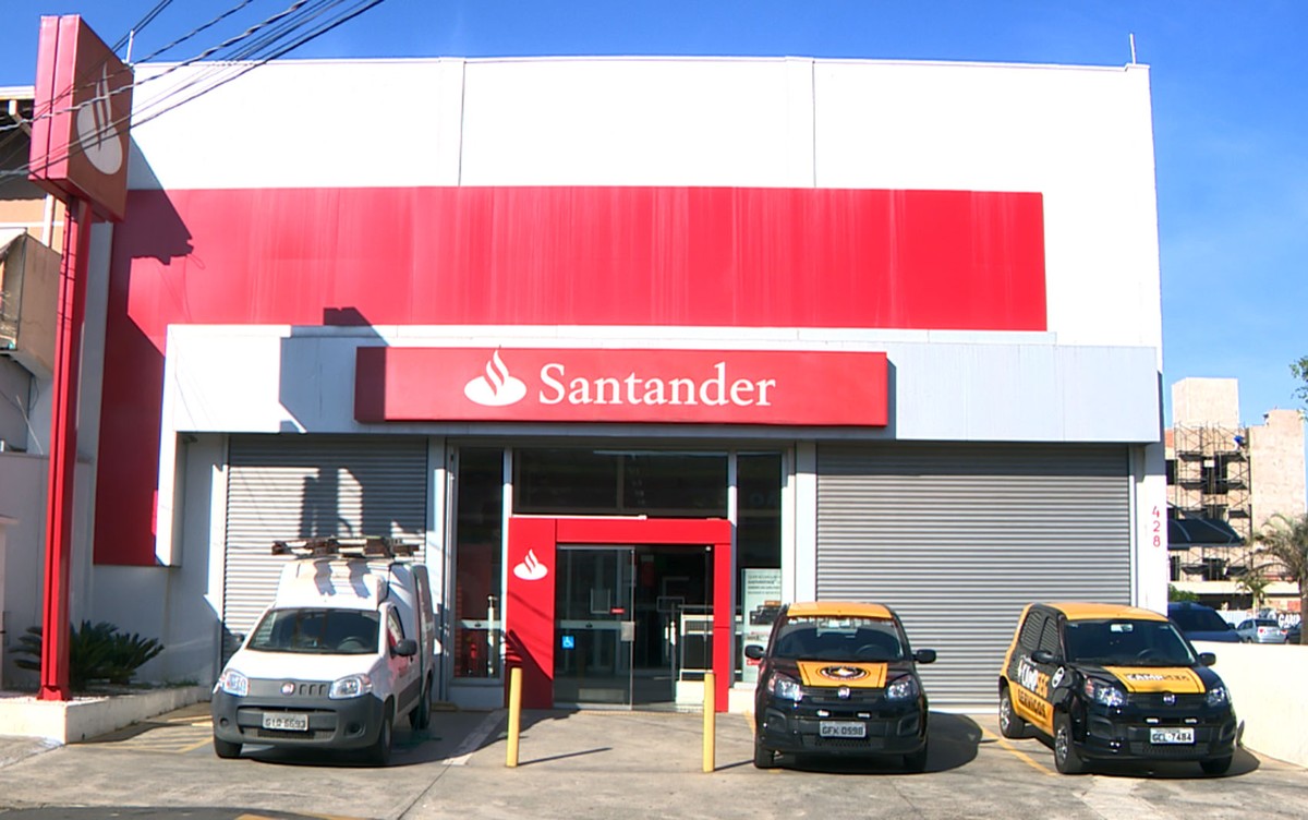 Santander Brasil tem lucro de R$ 3,75 bilhões no quarto trimestre ...