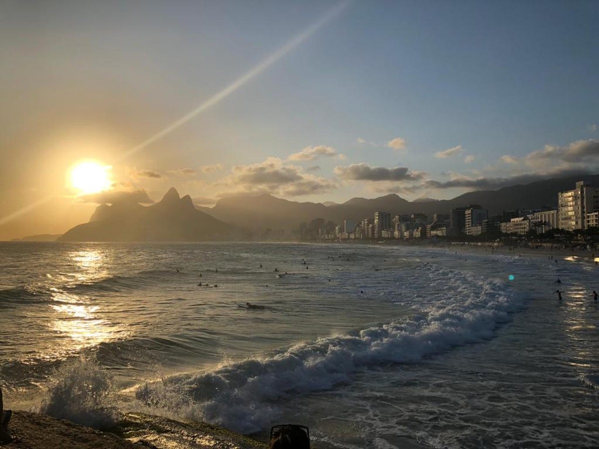 Rio tem clima de verão no início da semana antes da chegada de frente ...