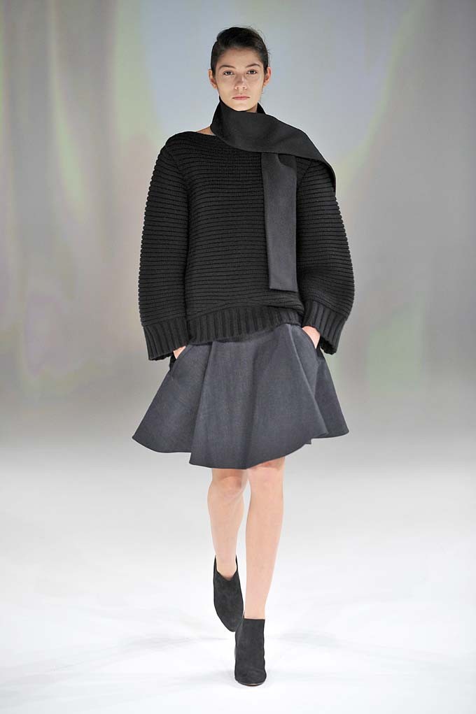 Hussein Chalayan | Paris | Inverno 2014 | Desfiles | Vogue