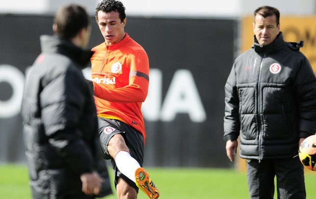 Atleta de Dunga no Inter, Damião quer chance e elogia: "Entende muito ...