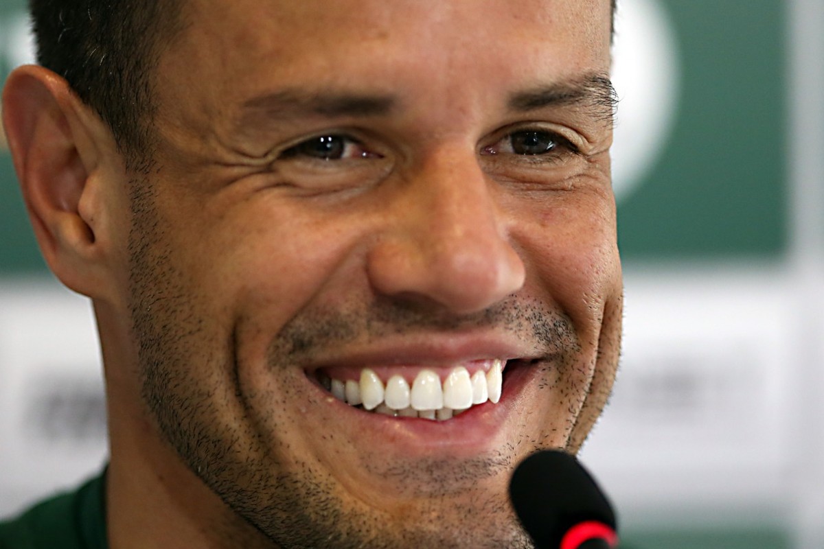 Wilson brinca sobre reforçar os aspirantes para completar 200 jogos no ...