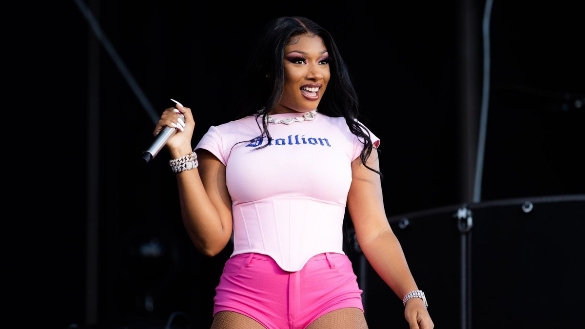 Megan Thee Stalion anuncia pausa na carreira para cuidar de saúde mental