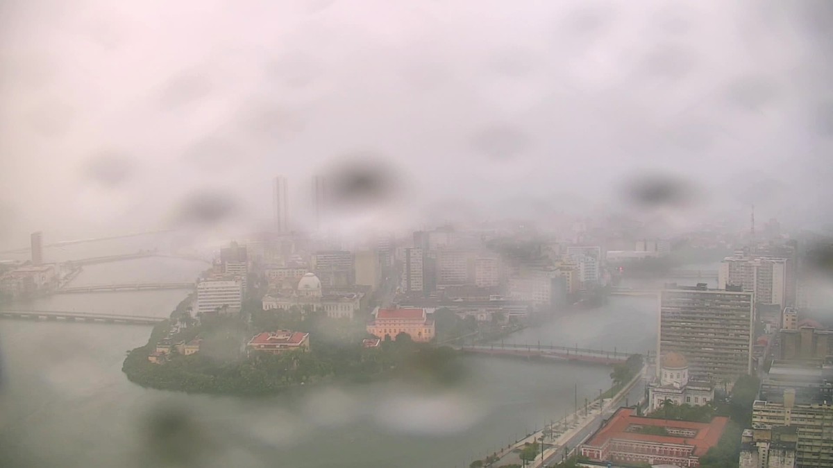 Vai continuar chovendo? Saiba como fica a previsão do tempo para o ...