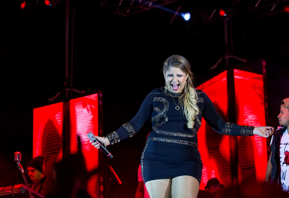Marília Mendonça, sucesso sertanejo, fala sobre a carreira meteórica ...