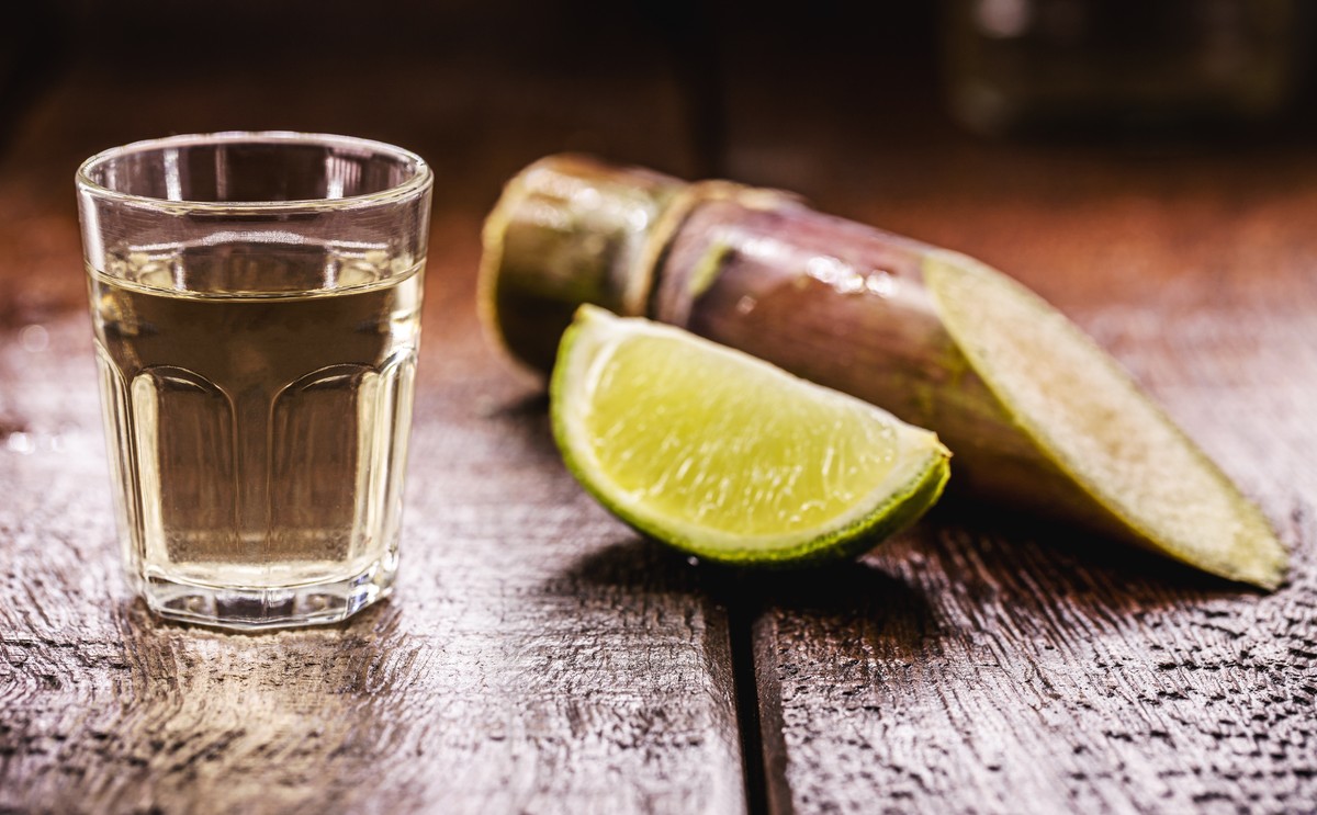 ‘A cachaça é nossa’, o aguardente de cana como símbolo da identidade ...