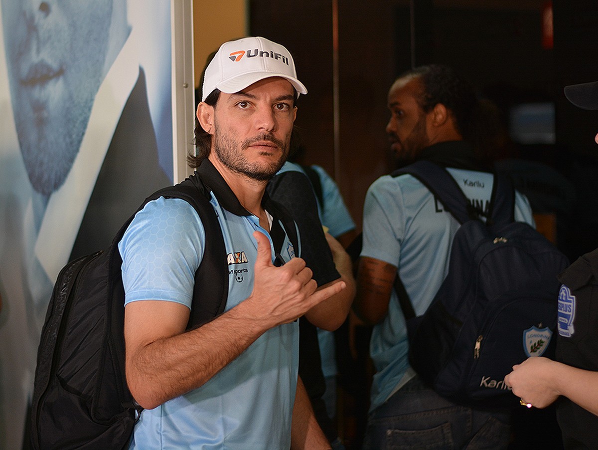 Com Germano e dúvida na frente, Londrina embarca para encarar o ...