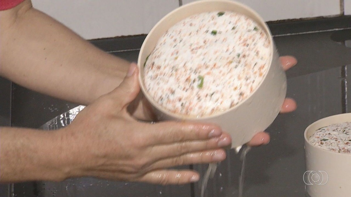 Aprenda a receita de queijo fresco temperado | Goiás | G1