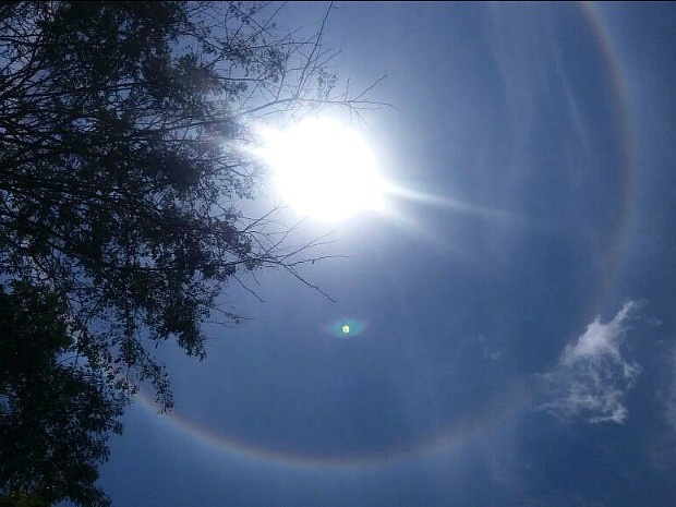 G1 - Fenômeno conhecido como 'halo solar' é visto no céu de Manaus ...