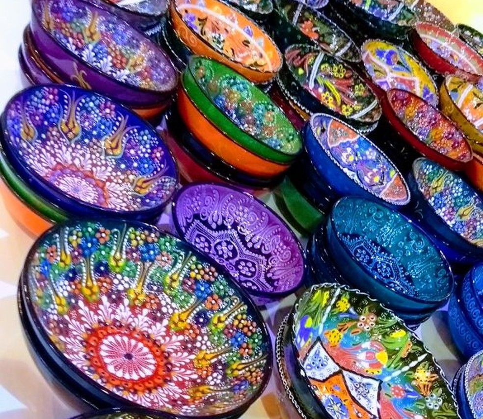 O exótico e colorido mundo do artesanato da Turquia em exposição ...