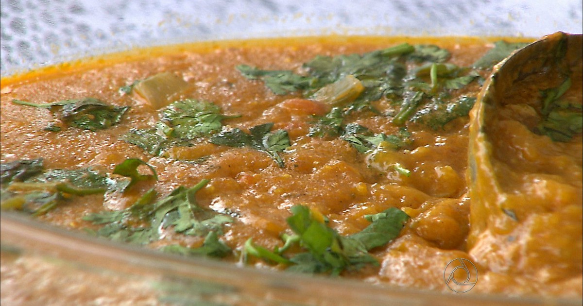 G1 - Chef JPB ensina receita paraibana de caranguejada para o verão ...