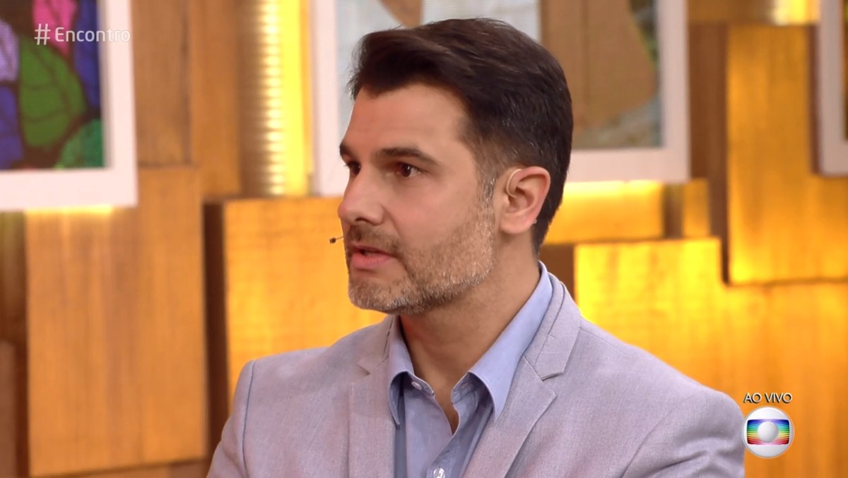 Médico Fernando Gomes Pinto explica o que é Esclerose Lateral ...