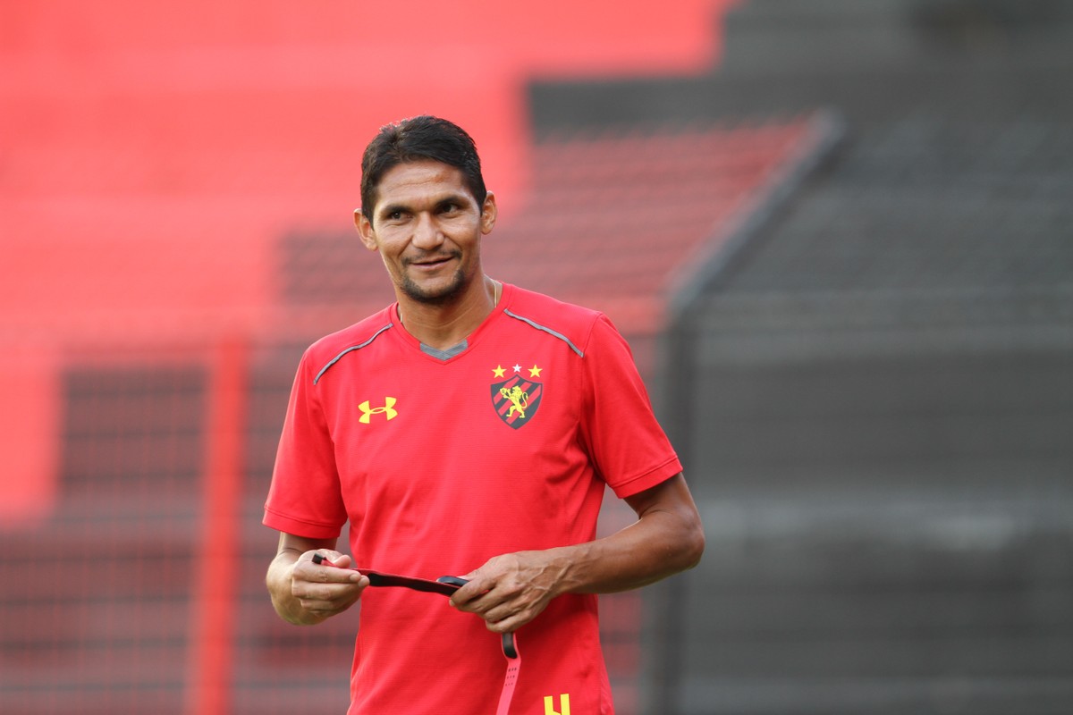 Sport revela cirurgia e participação de Durval no Estadual é incógnita ...