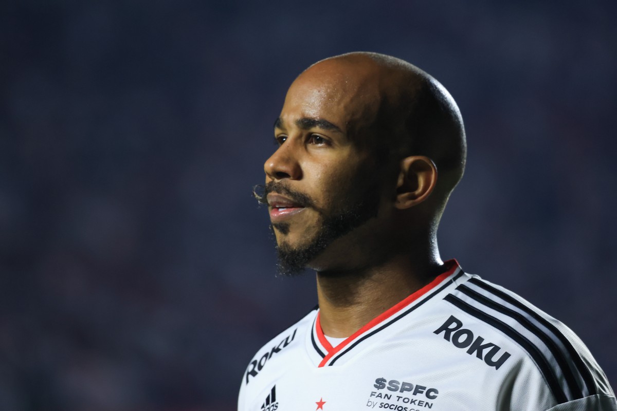 Patrick se despede do São Paulo e diz: "Me fez mais forte em todos os ...