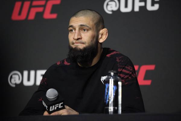 UFC: Chimaev chama Borrachinha de "frango" após mudança de oponente ...