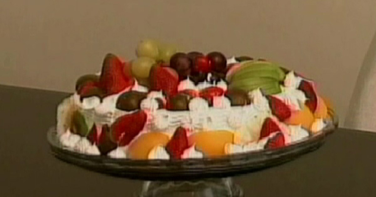 Globo News - Escolha suas frutas preferidas para fazer uma torta tropical