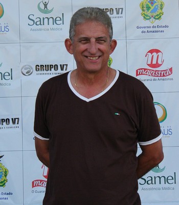 Projetando 2017, Imperatriz anuncia Sinomar Naves como novo técnico