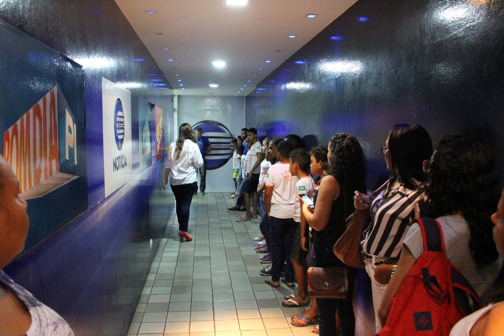 'Amigos da TV Clube' encerra a temporada 2017 com visita de estudantes ...