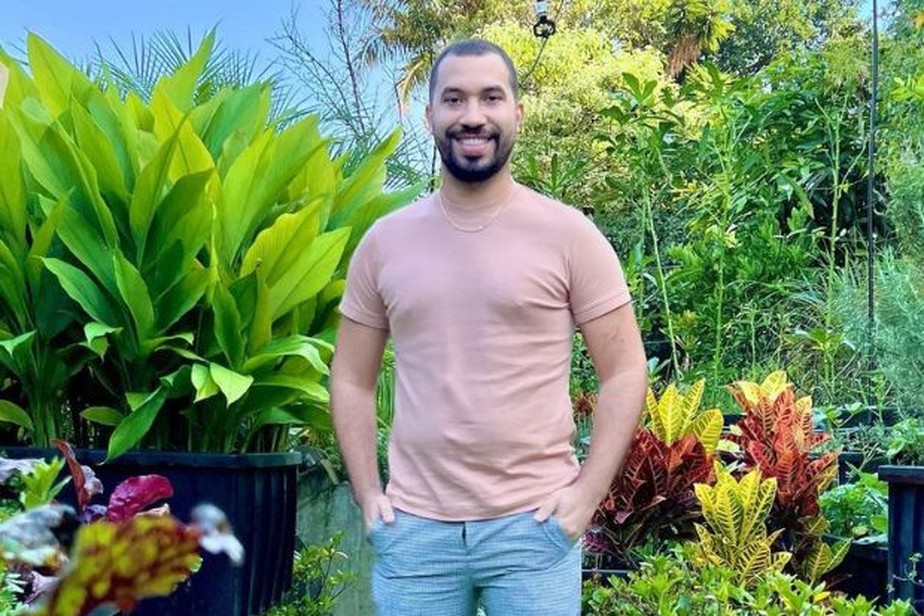 Gil do Vigor compartilha lembrança de formatura: 'Dia mais feliz'; veja ...