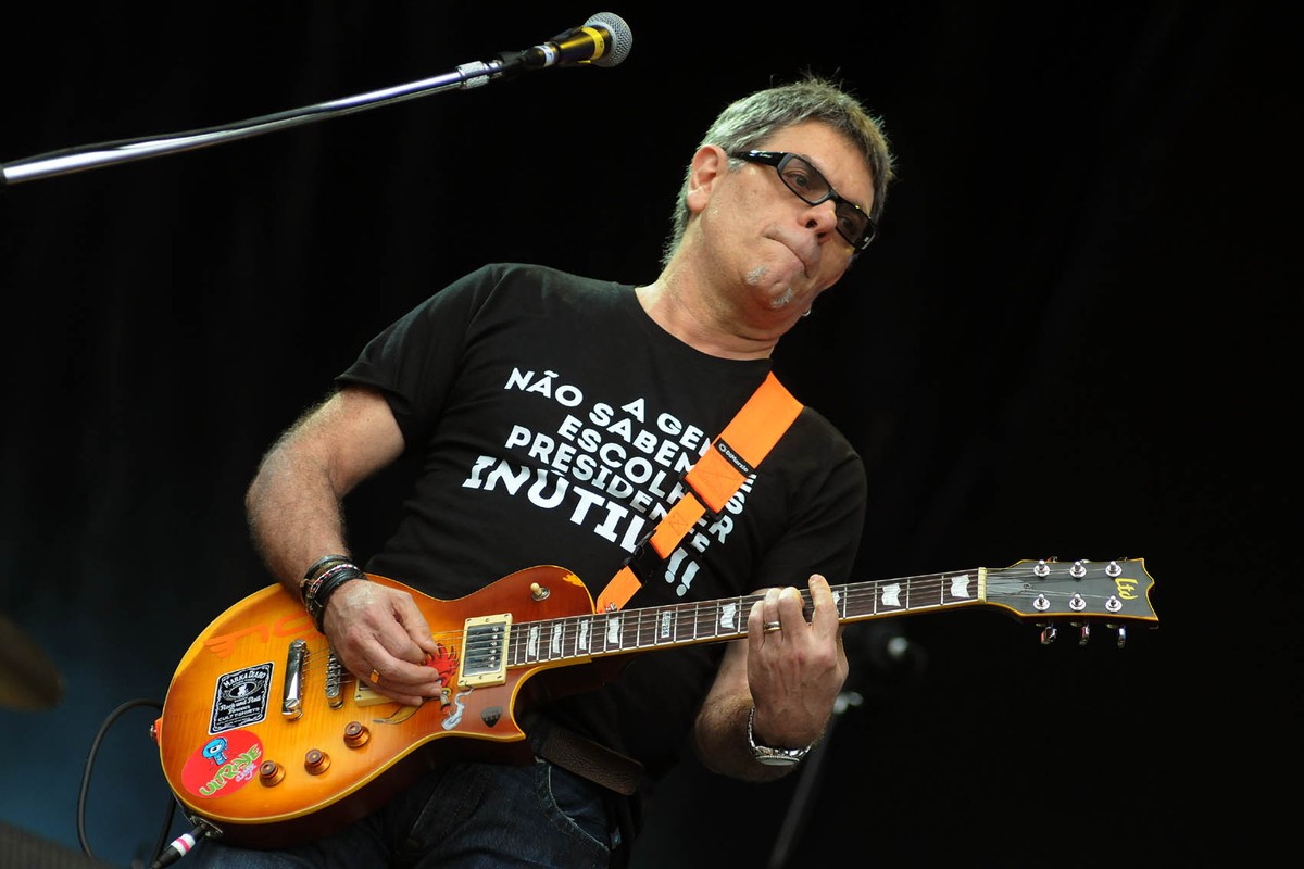 Roger Moreira é condenado a pagar R$ 100 mil à artista plástica Adriana ...