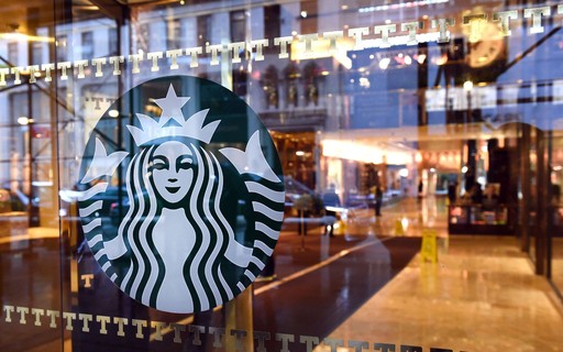 Quem é Kenneth Pope, o novo dono da Starbucks no Brasil - Época ...