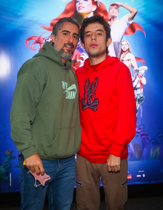 Marcos Mion se emociona ao levar o filho em musical: "Chorei um bocado ...