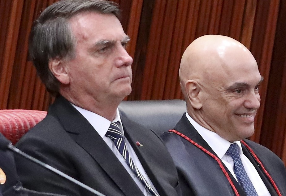 Bolsonaro espera contrapartida de Moraes, em duas semanas, por 'cessar fogo' sobre urnas